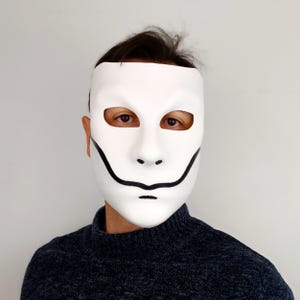 Smiling Phantom Mask | Creepy Halloween Mask | 3D Printed Anonymous ...