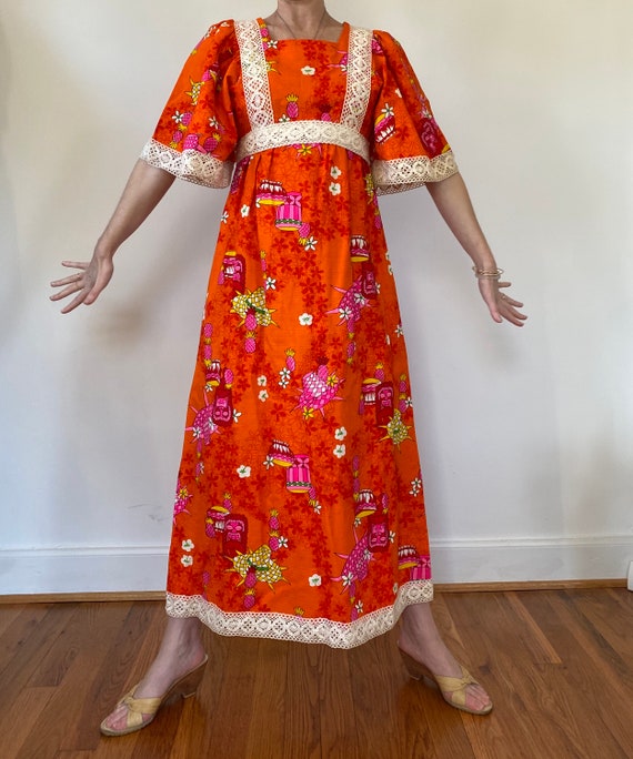 1960s Mu mu Kaftan style dress with pineapple design - Gem