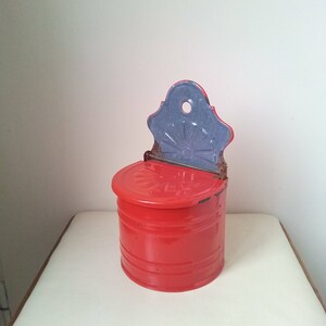 Red Antique Enamel Salt Box - Country Chic Kitchen Decor Salt Cellar ...