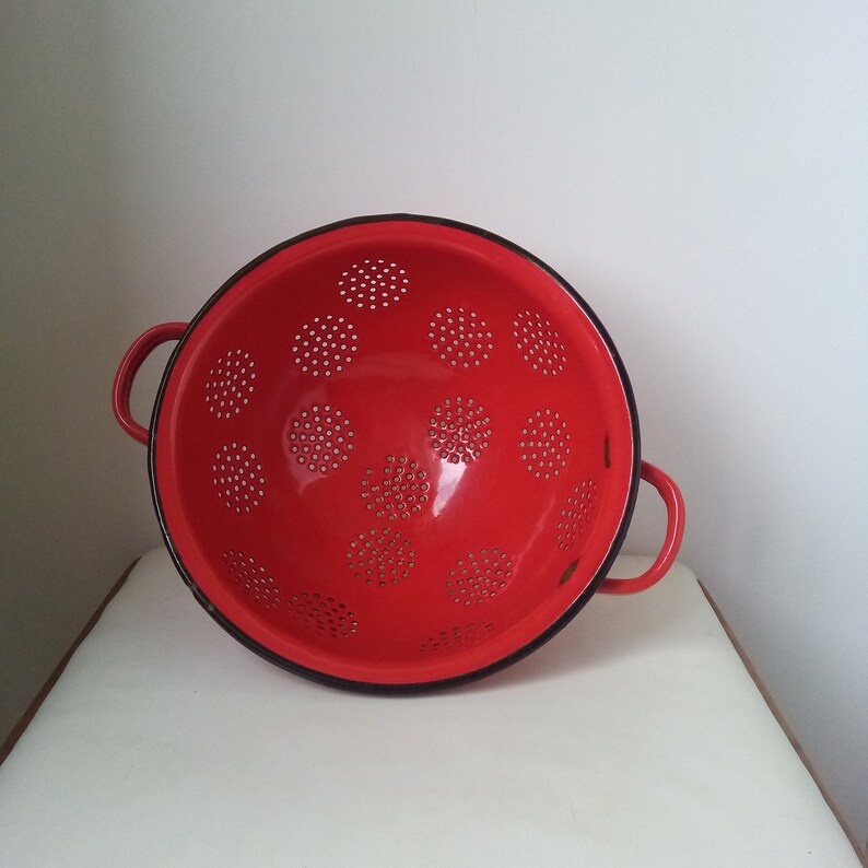 Red Vintage Enamel Colander Strainer Sieve Rustic Kitchen - Etsy