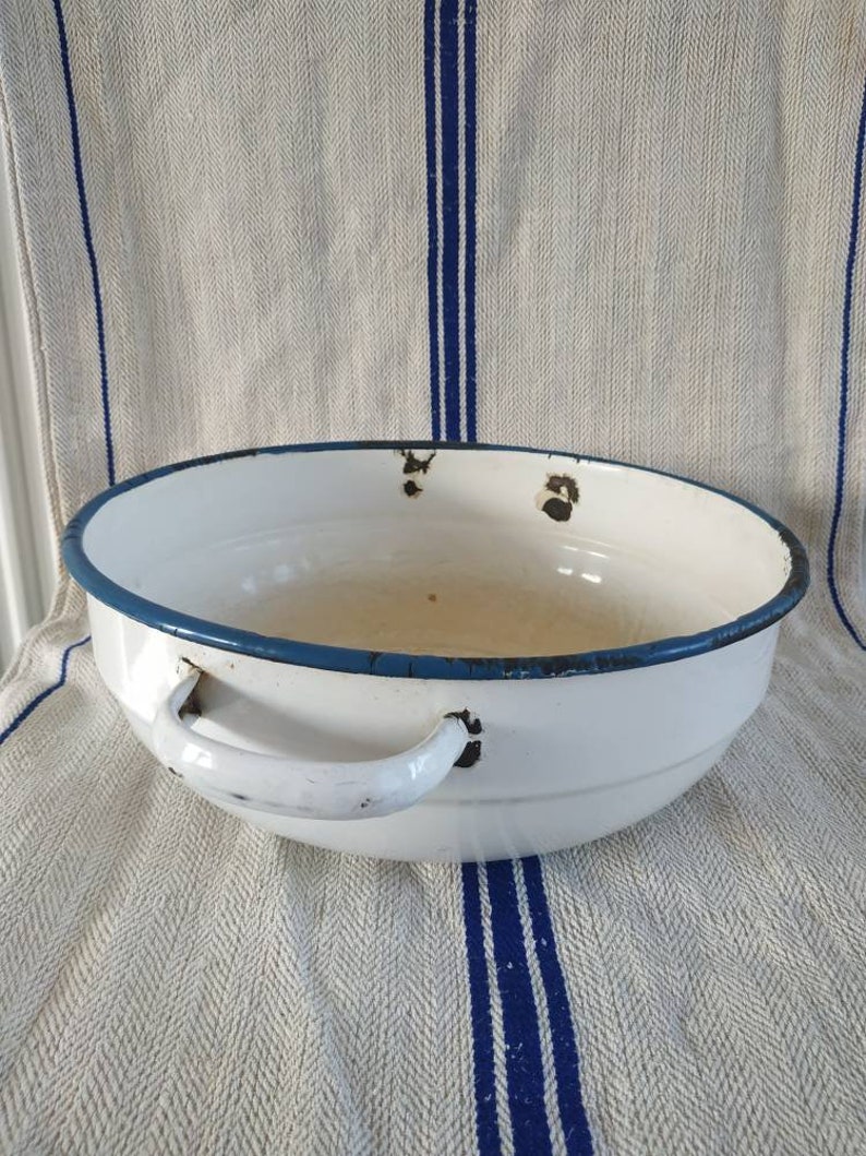 Rustic Vintage Enamel Bowl, Rustic Kitchen Decor, White Blue Rim and ...