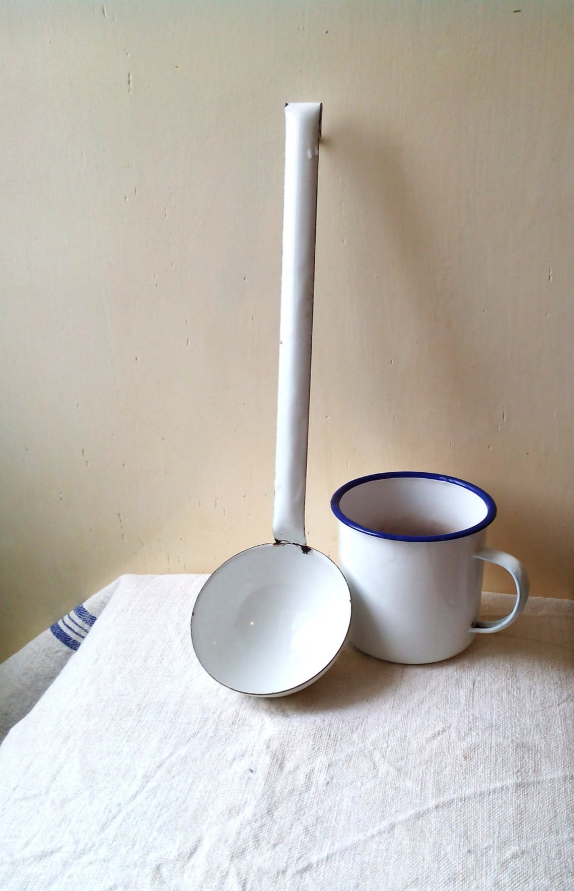 Vintage White Enamel Ladle Enamel Mug Set Enamelware Shabby - Etsy
