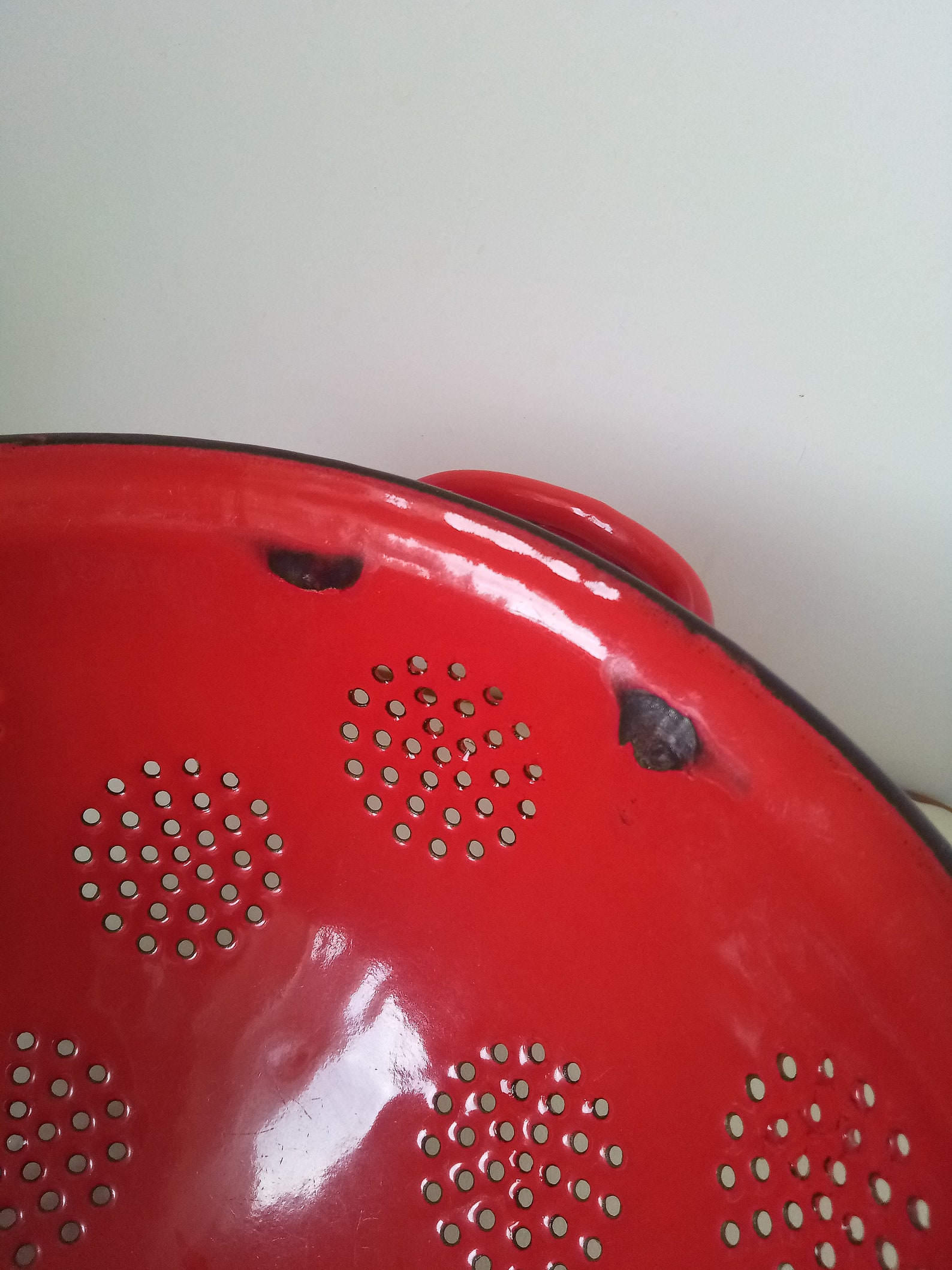 Red Vintage Enamel Colander Strainer Sieve Rustic Kitchen - Etsy