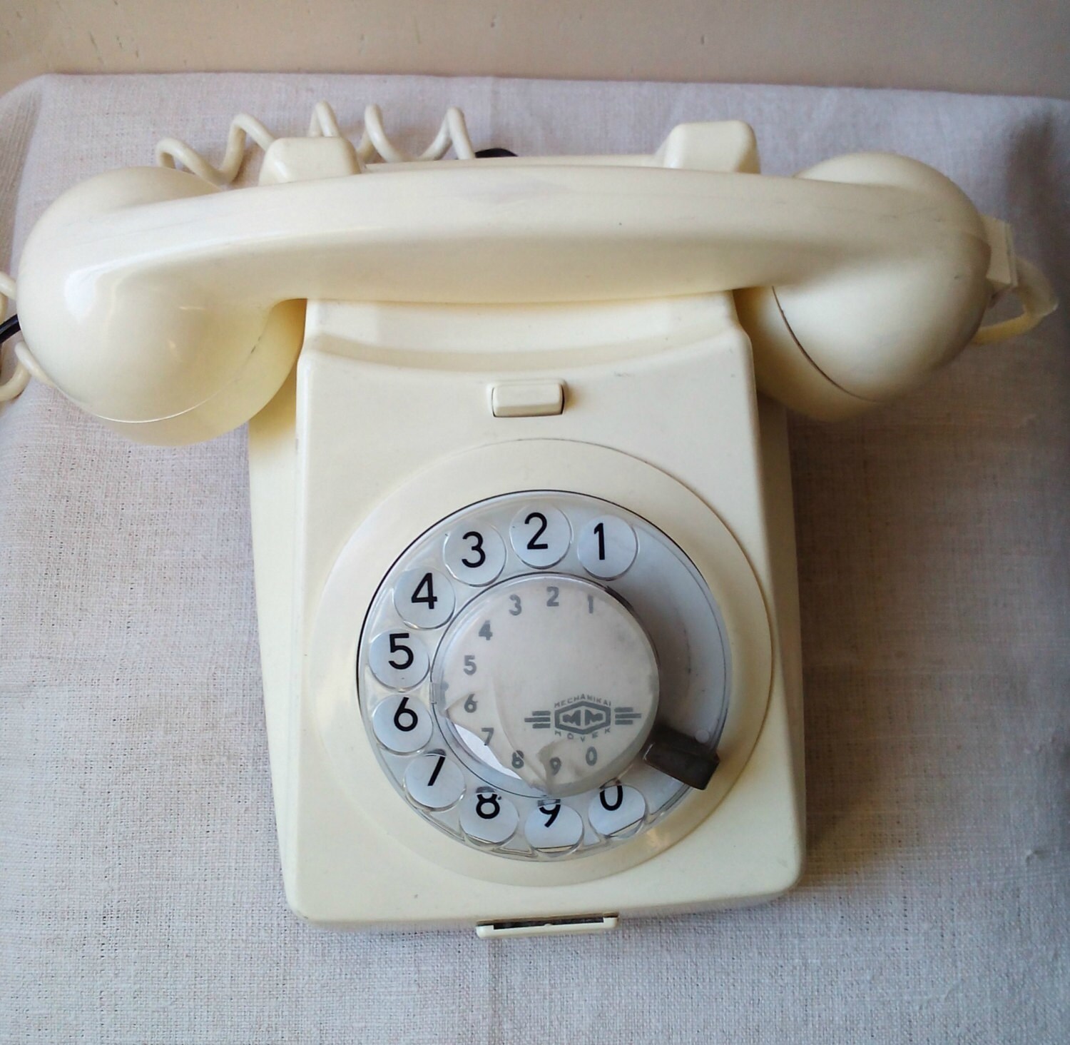 Vintage Pastel Cream Rotary Phone 1970s Retro Telephone - Etsy