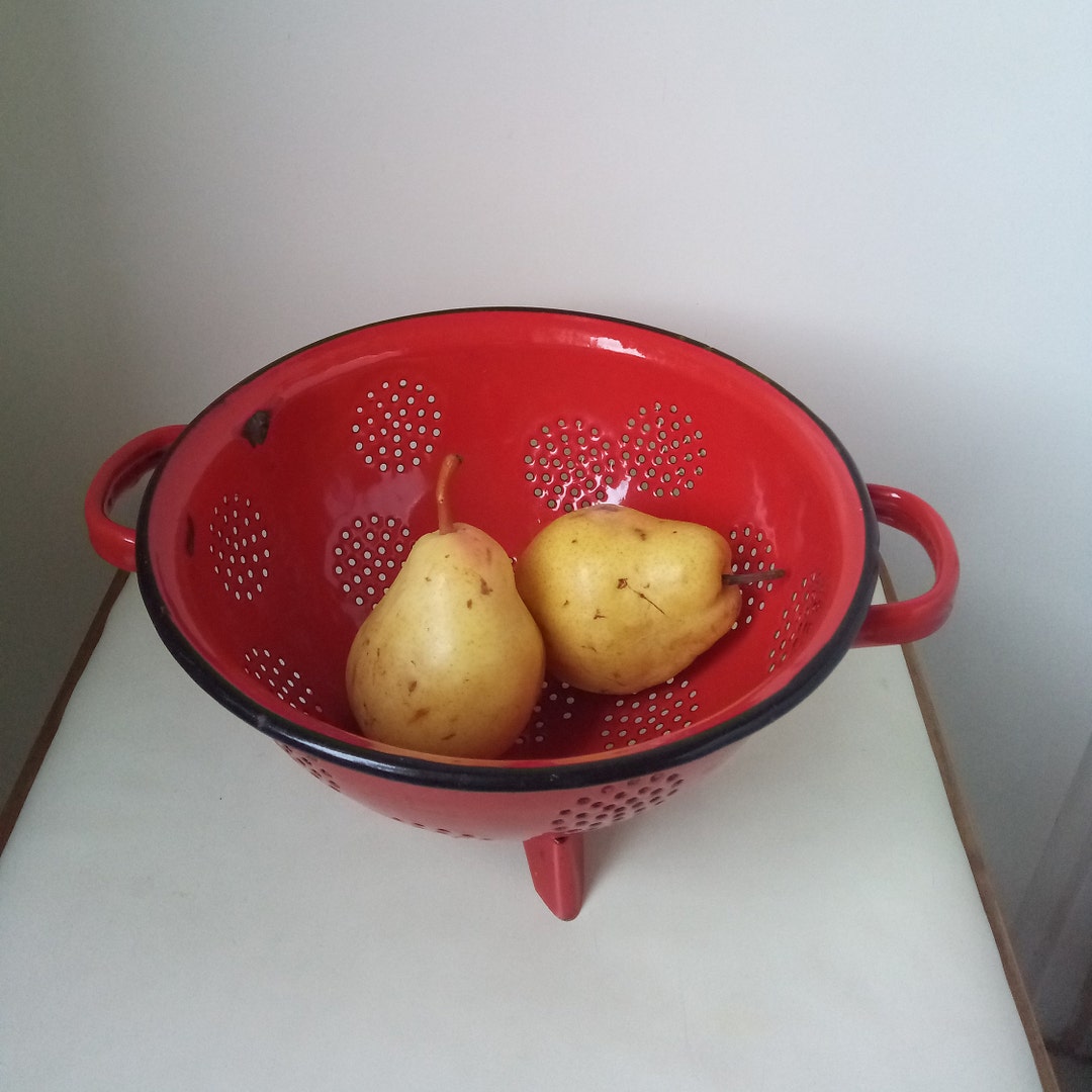 Red Vintage Enamel Colander Strainer Sieve Rustic Kitchen - Etsy