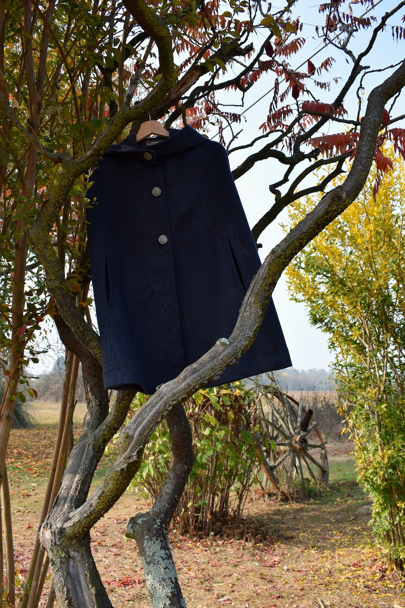 Cloak Hooded Cape With Hood and Embroidery Celtic Knot - Etsy