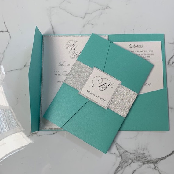 Plantilla De Invitación De Boda Azul Agua