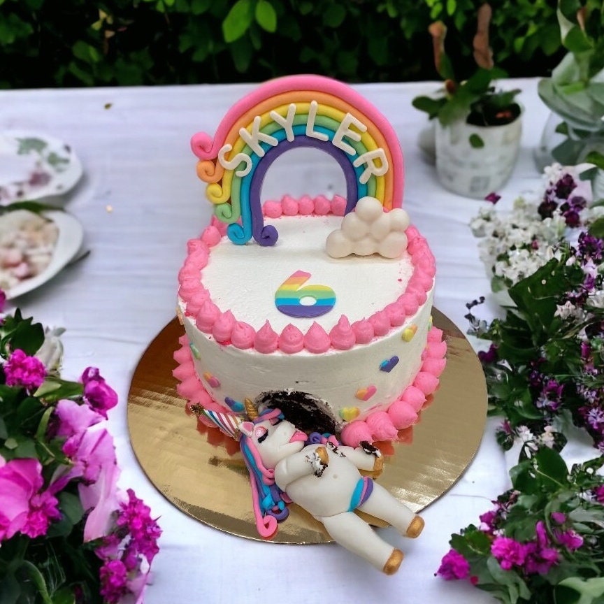 Unicorn Eating Cake