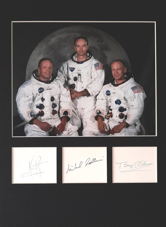 Neil Armstrong Original Signature