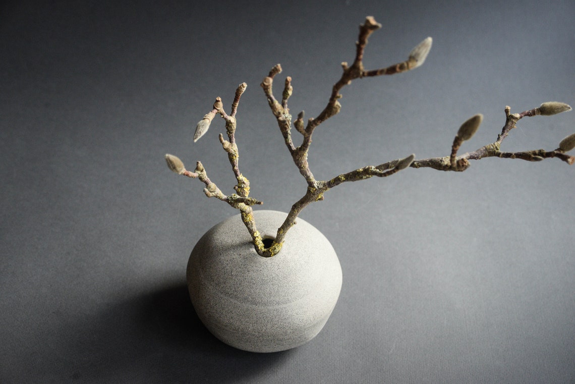 Smooth Pebble Stone Bud Vase Minimalist Monochrome | Etsy