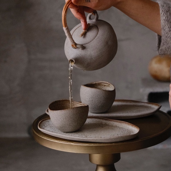 Minimalist Pottery - Etsy