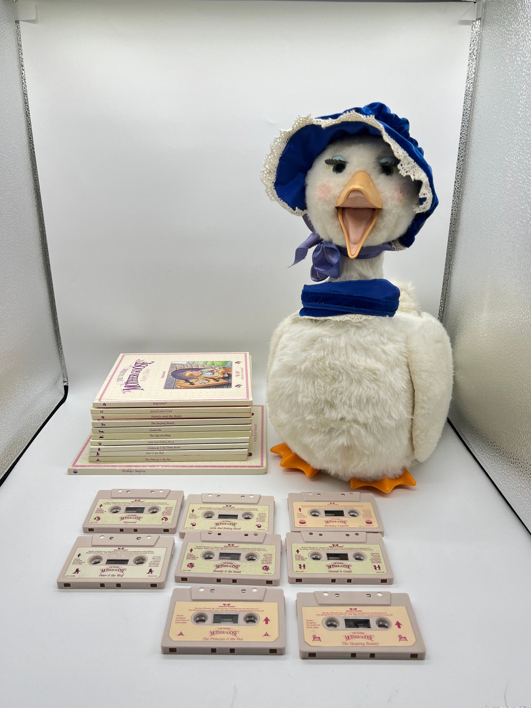 Worlds of Wonder Talking Mother Goose 8 Cassettes & 11 Books - Etsy