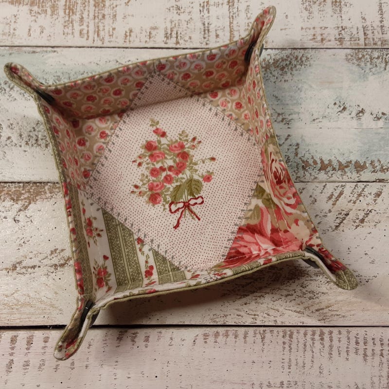 Jewelry Tray Embroidered - Etsy