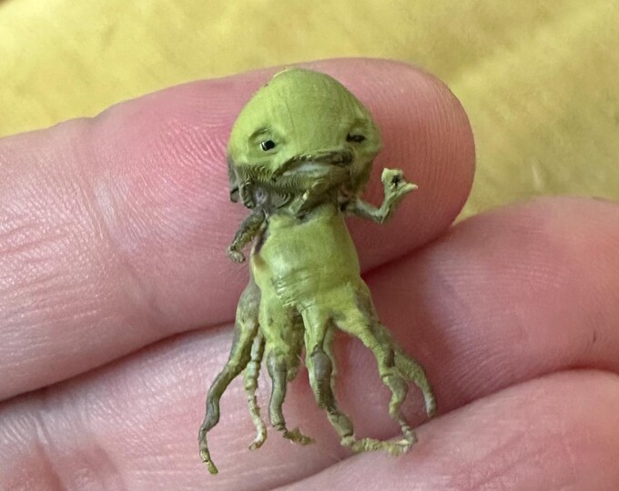 Mini Lake Creature Figurine – Magic Beast Miniature, Miniverse Scale ...