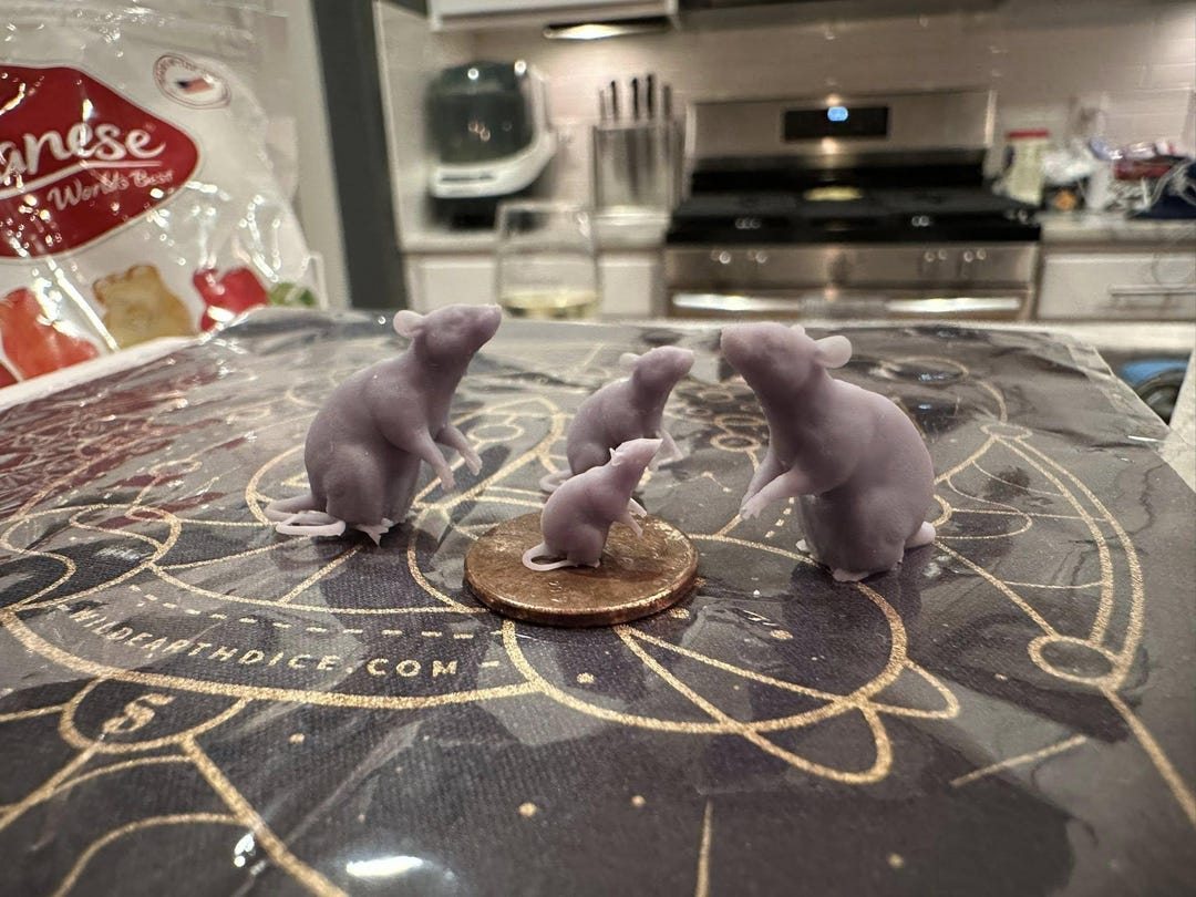 Miniature 3D Printed Rat Figurine: Dollhouse Diorama Desk Pet - Etsy