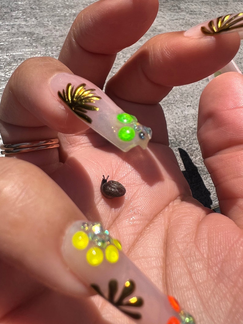 Summer Flowers - on Gel Nails-set of 10-custom Sizes Available- Choose ...