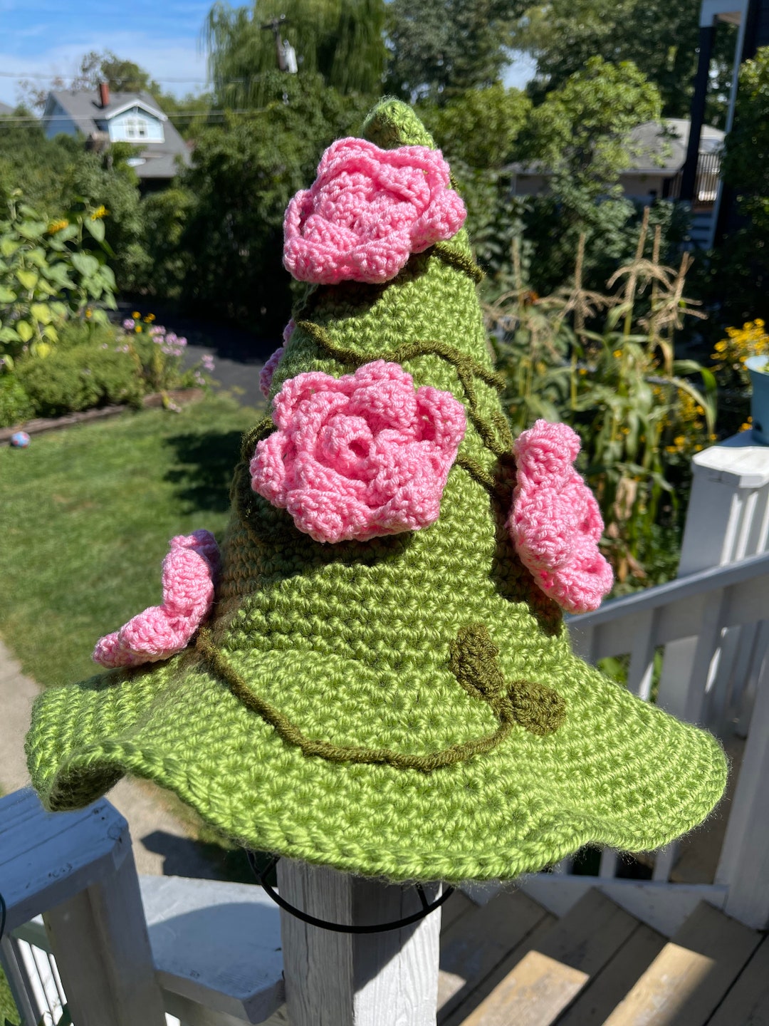 Rose Witch Hat: Crochet Cottagecore Halloween Costume Headpiece - Etsy
