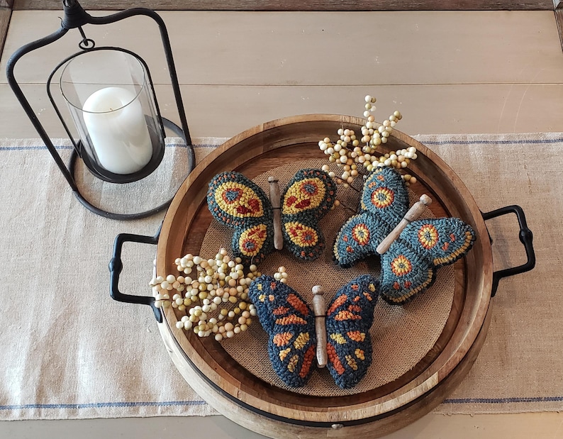 Garden Butterflies Paper Pattern: Primitive Rug Hooking, Vintage ...
