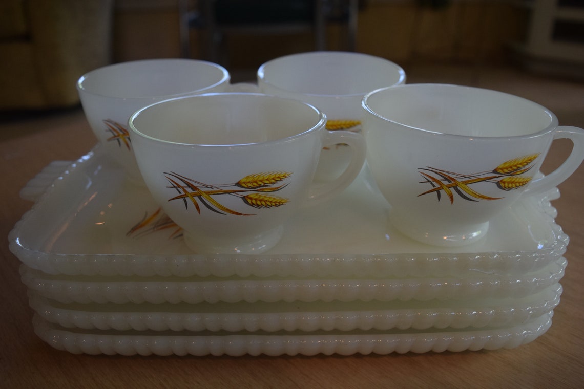 Anchor Hocking Fire King Wheat Pattern 8-piece Snack Set 1960s | Etsy
