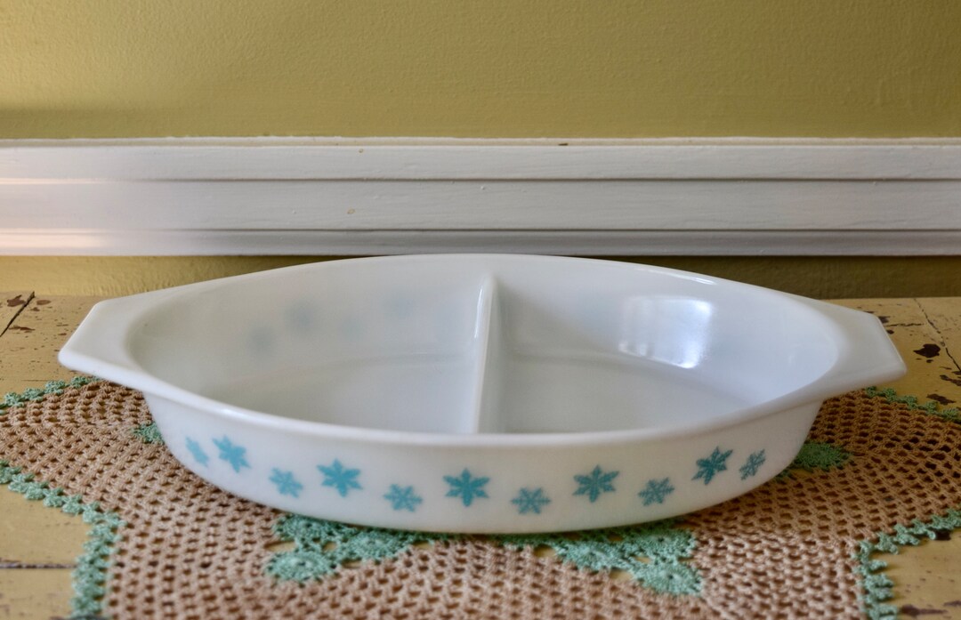 Pyrex Snowflake Divided Serving Dish 1-1/2 Quart 1960s No Lid Aqua ...