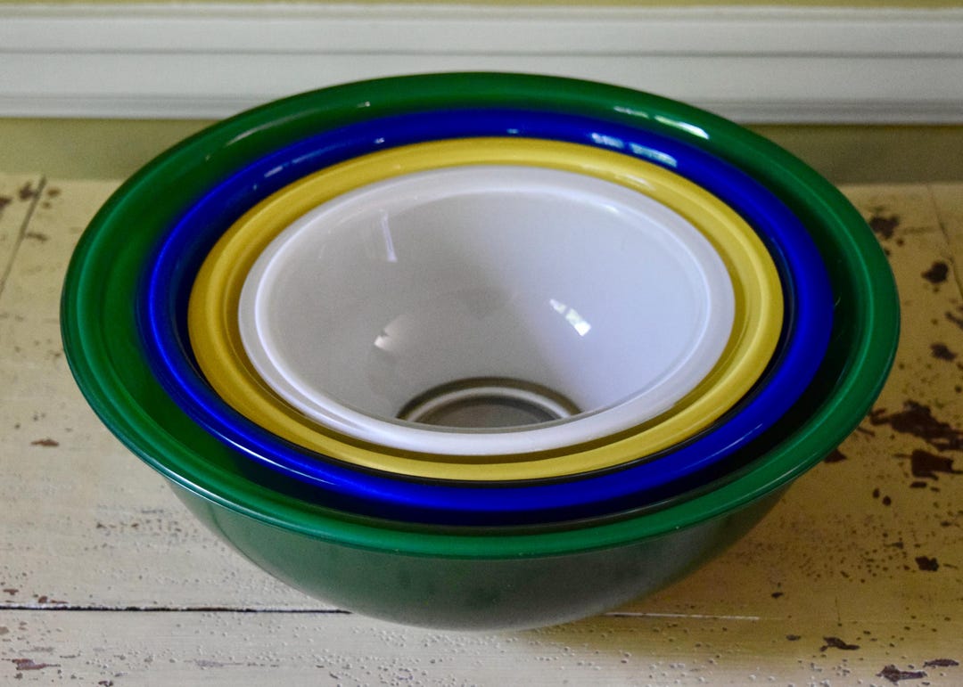 Pyrex Primary Colors Mixing Bowl Set Nesting Bowl Set Glass Bottom ...