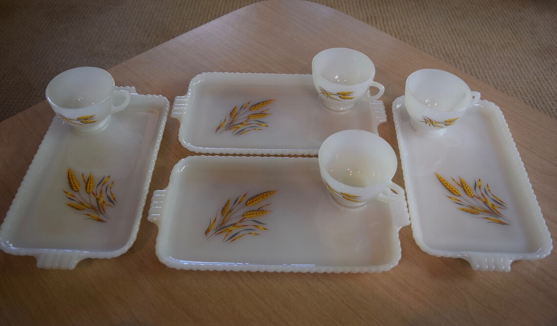 Anchor Hocking Fire King Wheat Pattern 8-piece Snack Set 1960s | Etsy