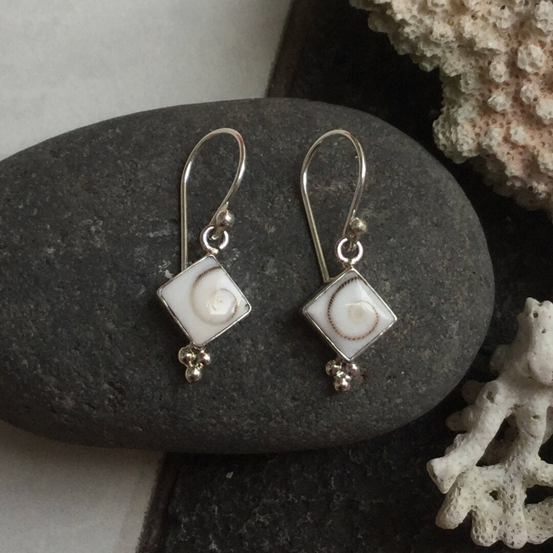 Sweet Shiva Shell, Eye of Shiva Sterling Silver Earrings ~ Mermaids ...