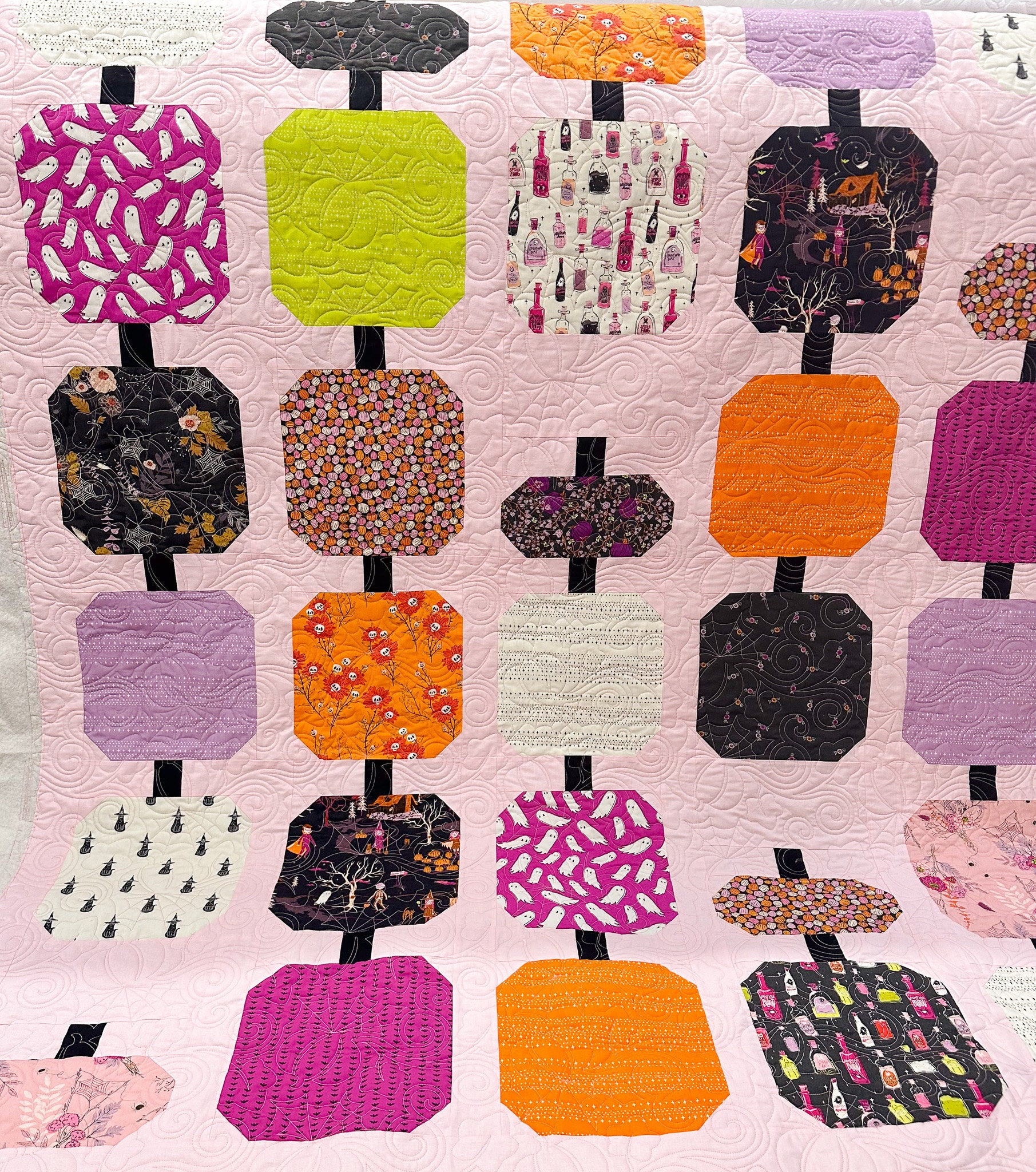Hoards of Gourds Quilt Pattern | Pumpkin Quilt Pattern | Halloween ...