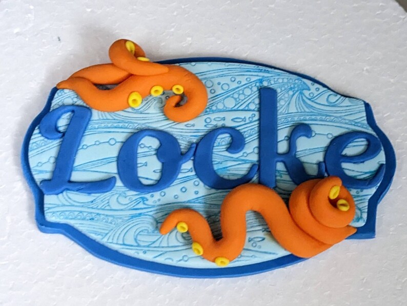 Fondant Pirate Octopus With Balloon and Name Plaque - Etsy