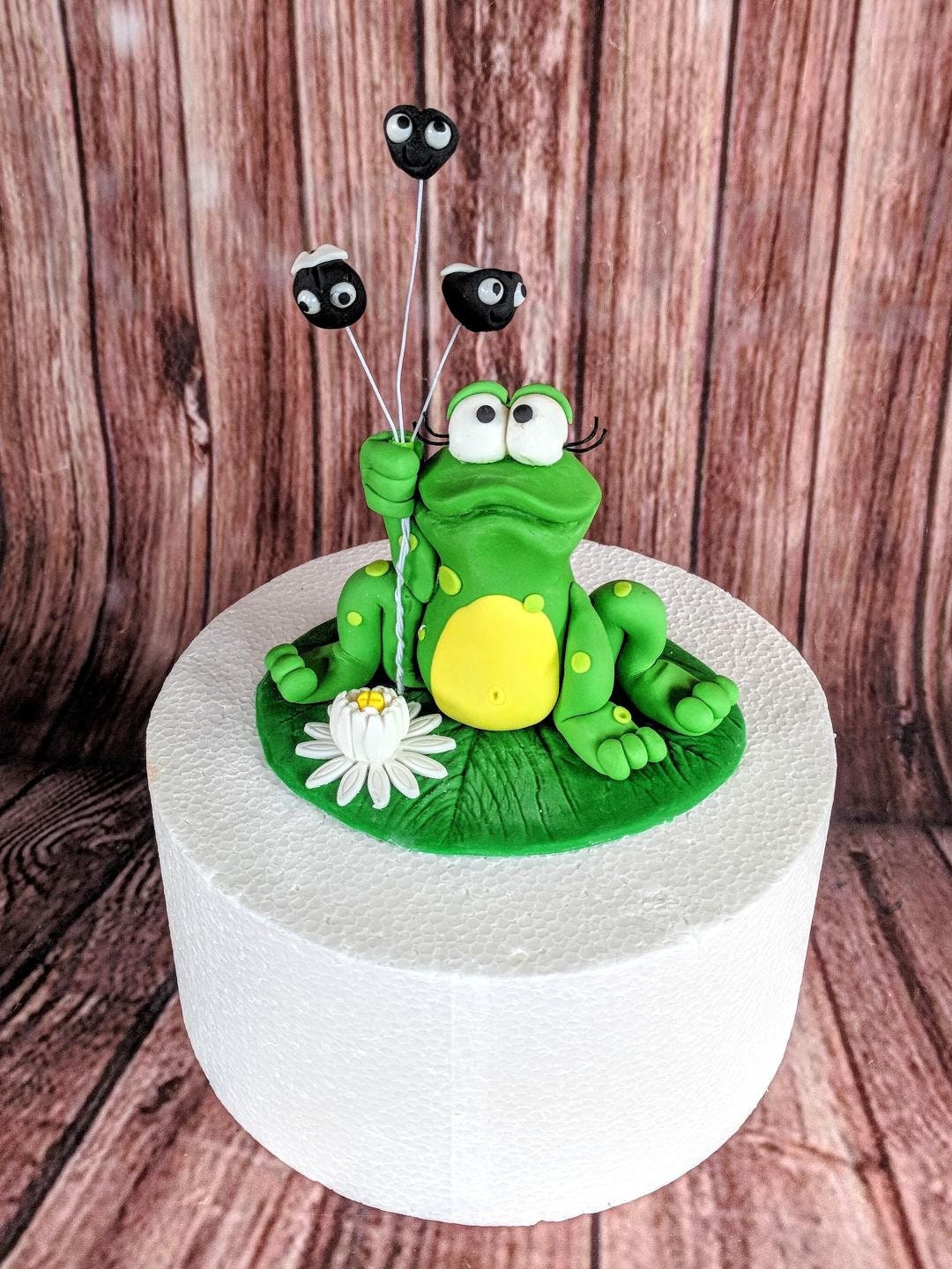 Fondant Frog Cake Topper With Fly Balloons - Etsy