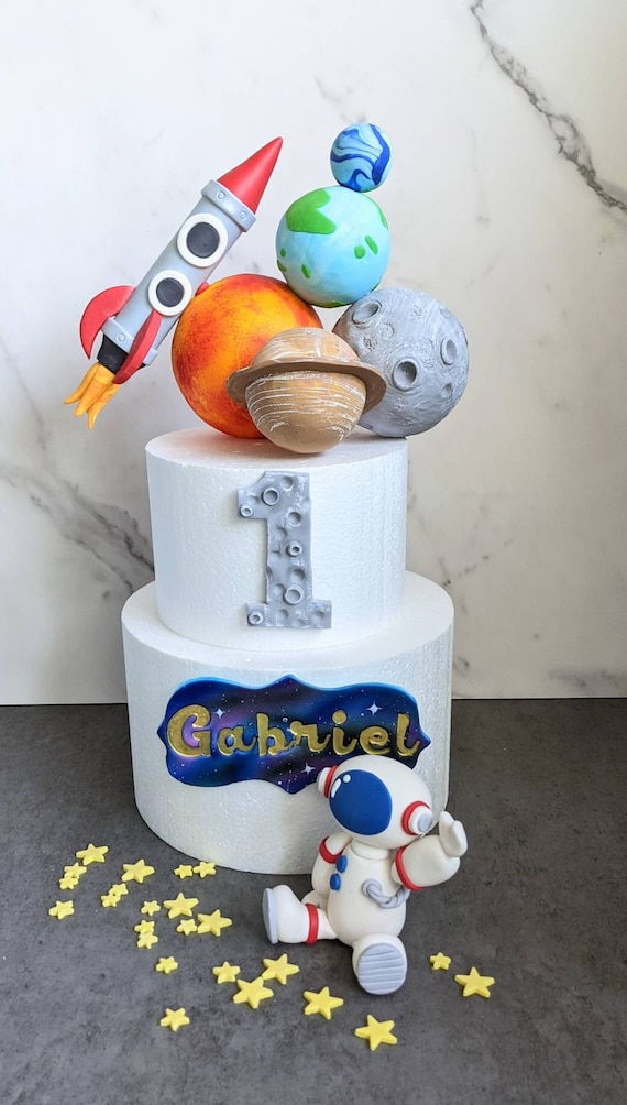 Fondant Space Astronaut Around the Sun Gravity Defying Cake - Etsy