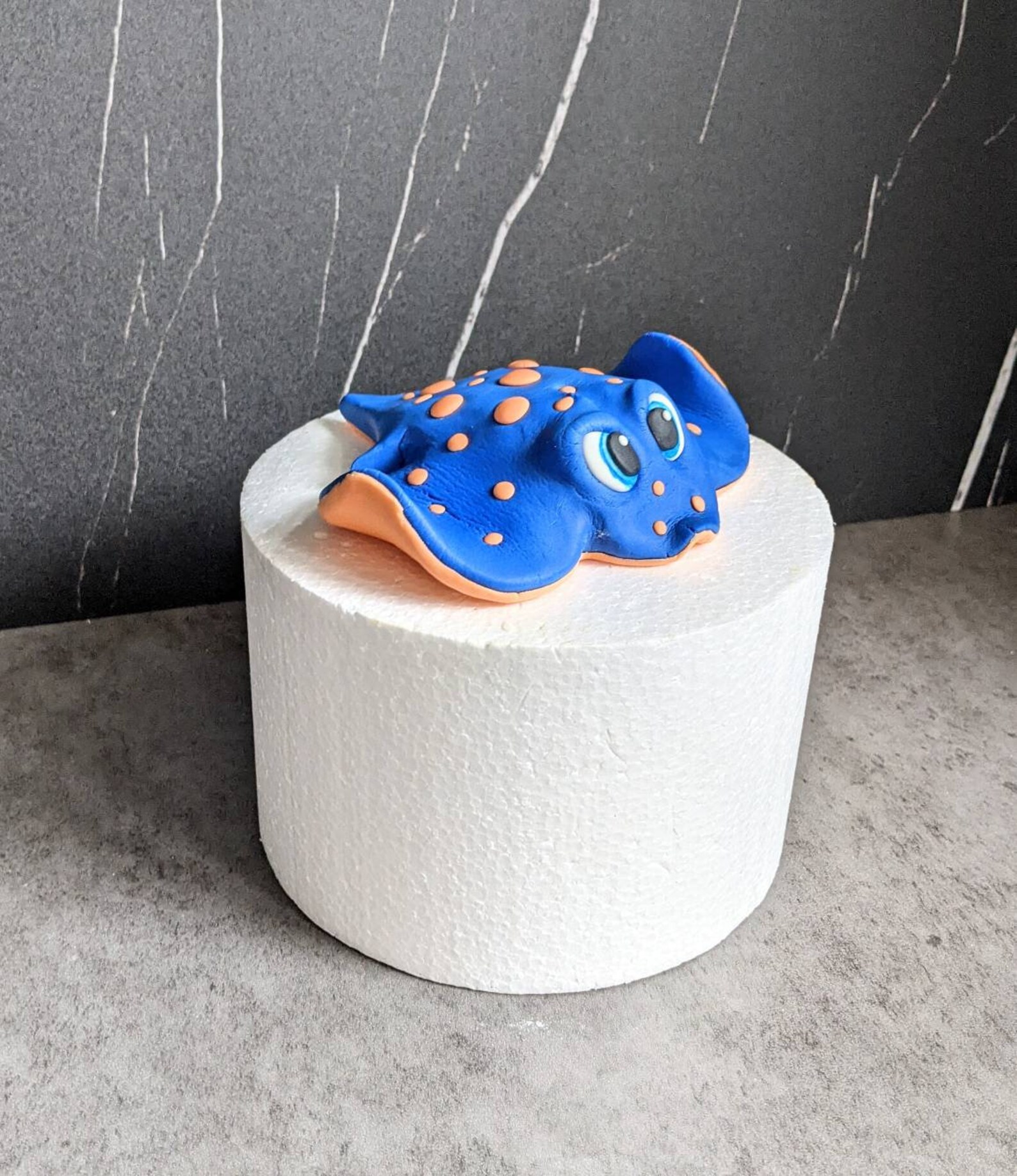 Fondant Stingray Cake Topper - Etsy