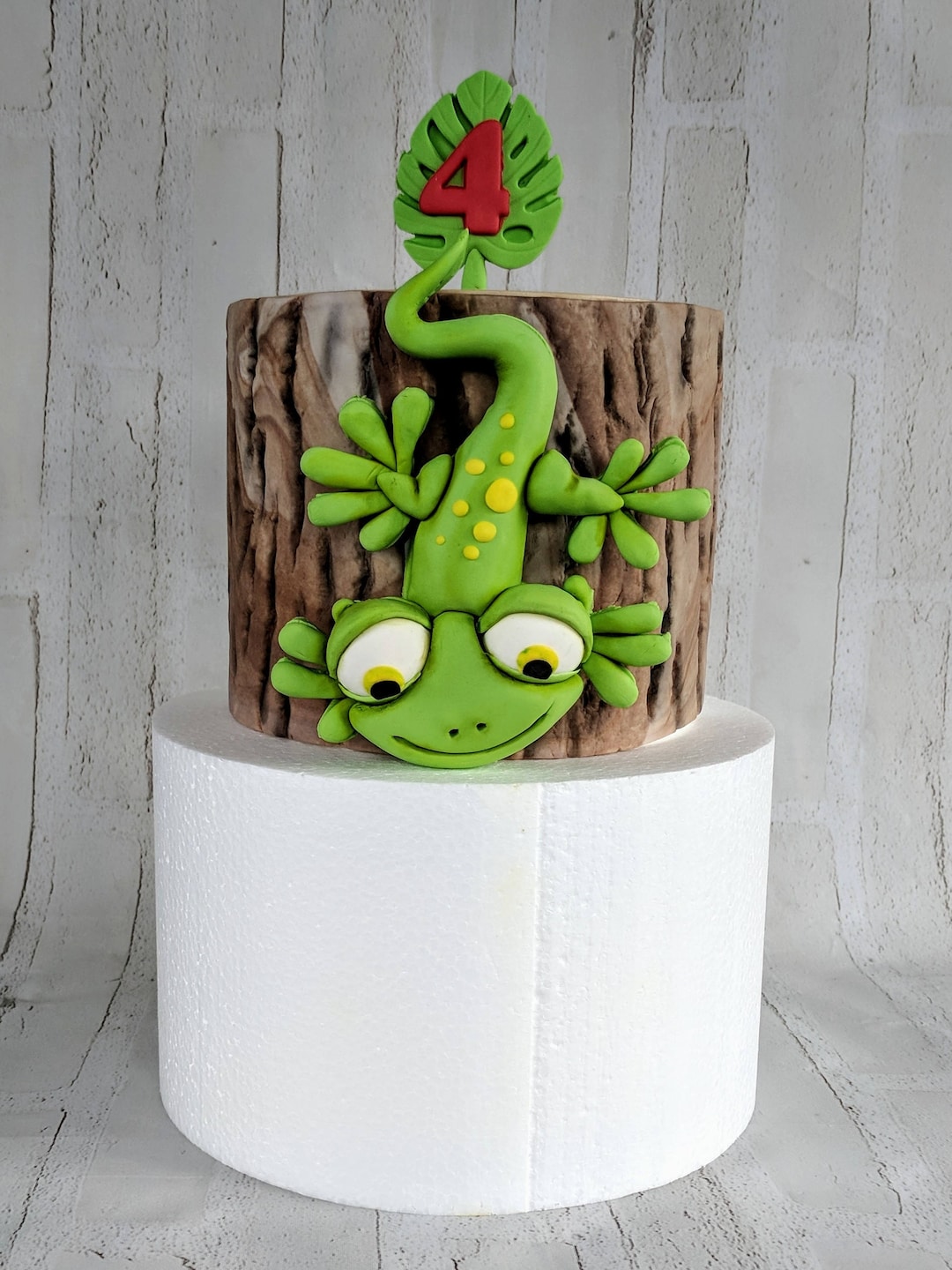 Fondant Gecko, Lizard, Reptile Cake Topper - Etsy