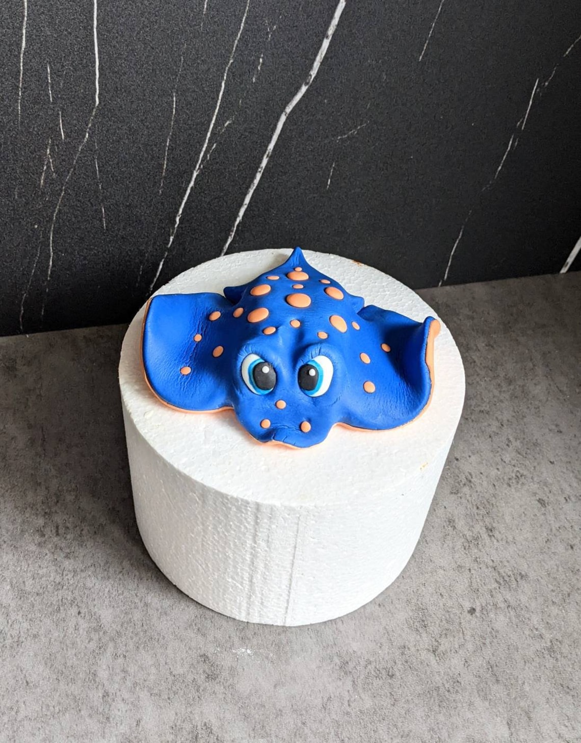Fondant Stingray Cake Topper - Etsy