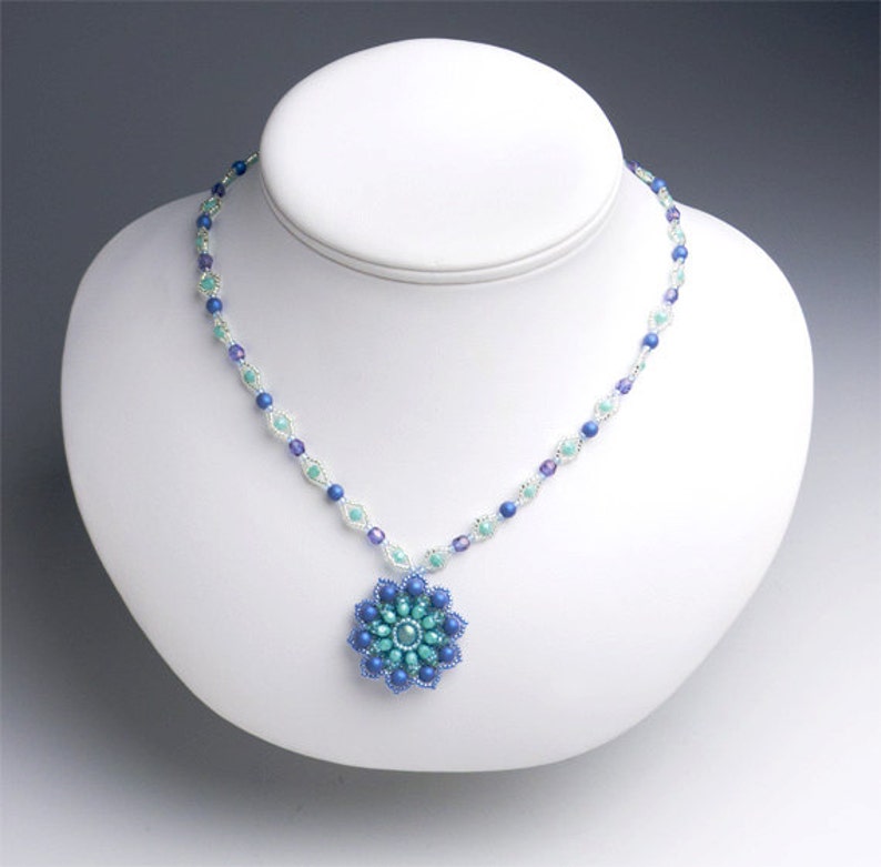 Blue Flower Necklace Beaded Flower Pendant Necklace Blue | Etsy