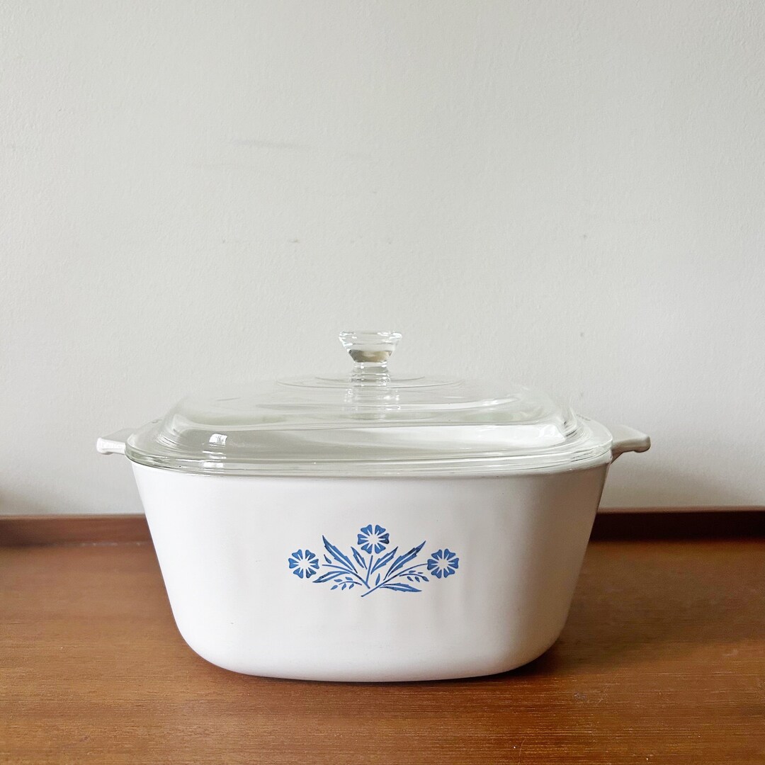 Vintage PYREX Corningware Cornflower, Blue and White, 2.5 Quart qt ...