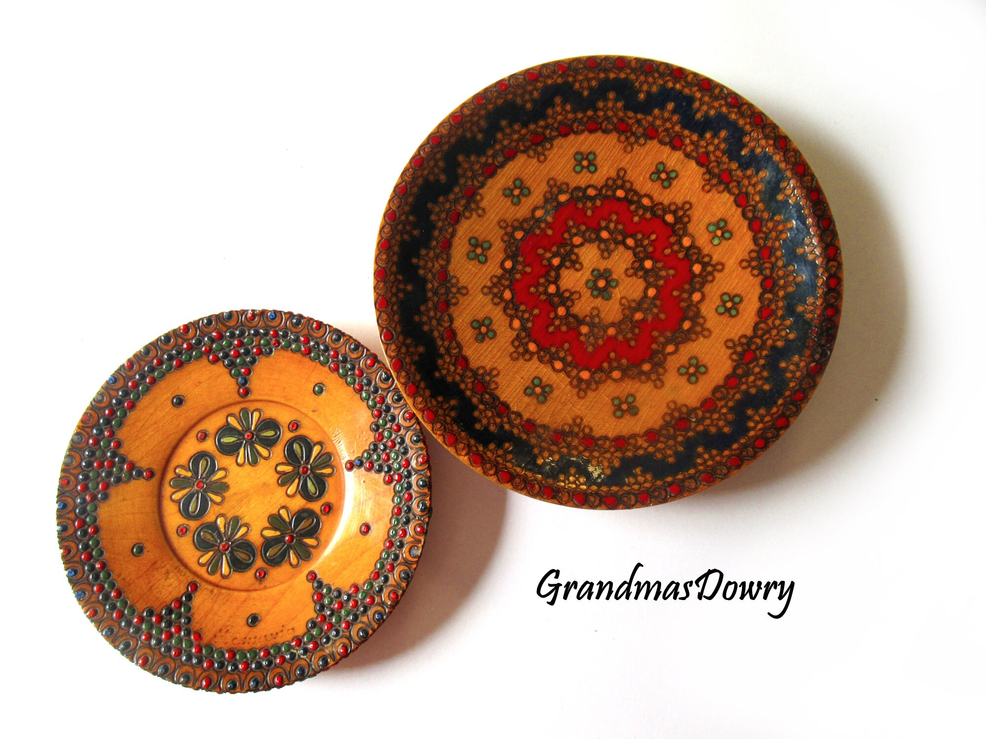 Hand Carved Wooden Plate, Romanian Wall Plaque, Small Wood Plate ...