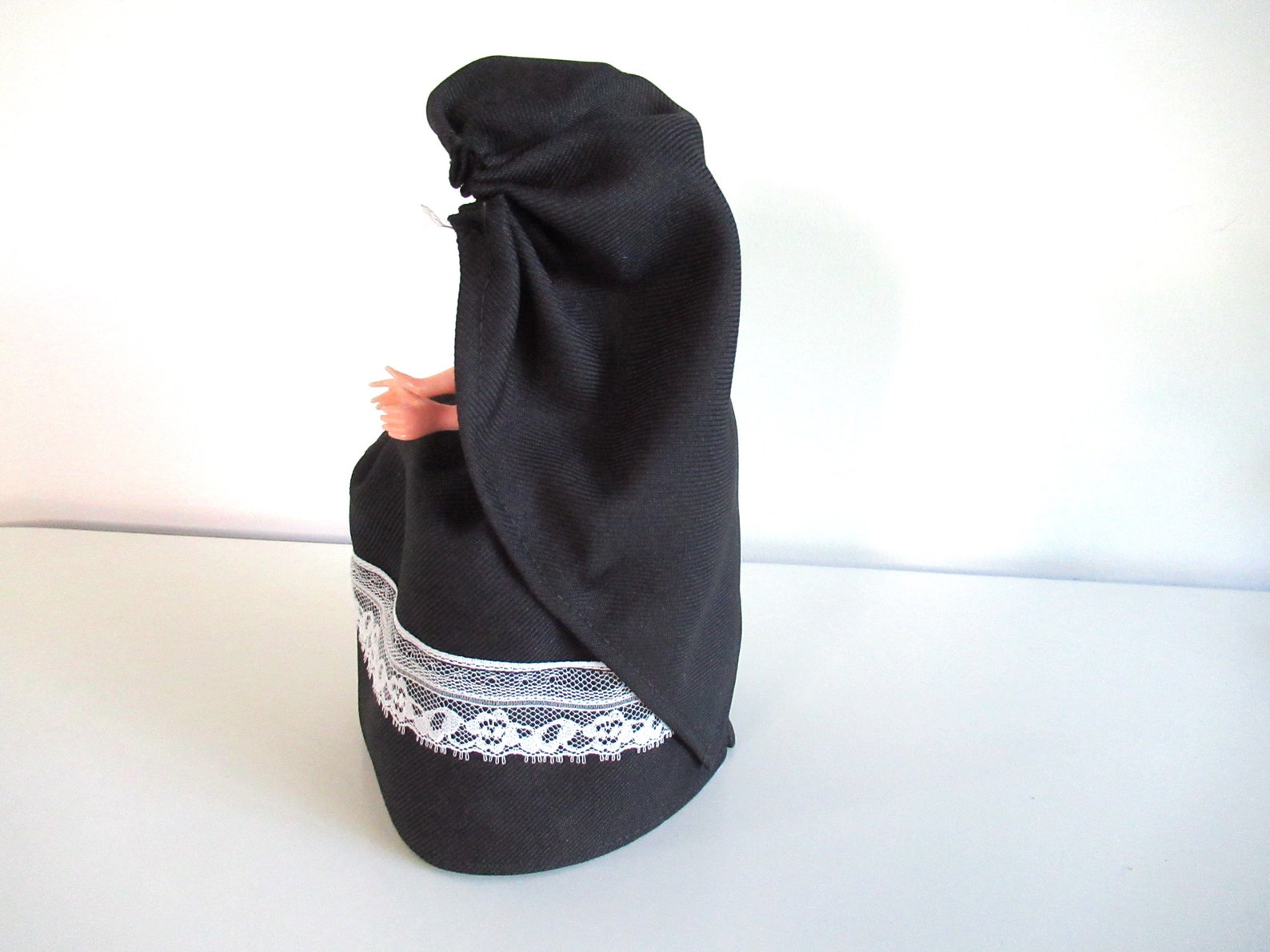 Vintage Souvenir Dolls of Malta in Ghonnella Traditional Clothes ...