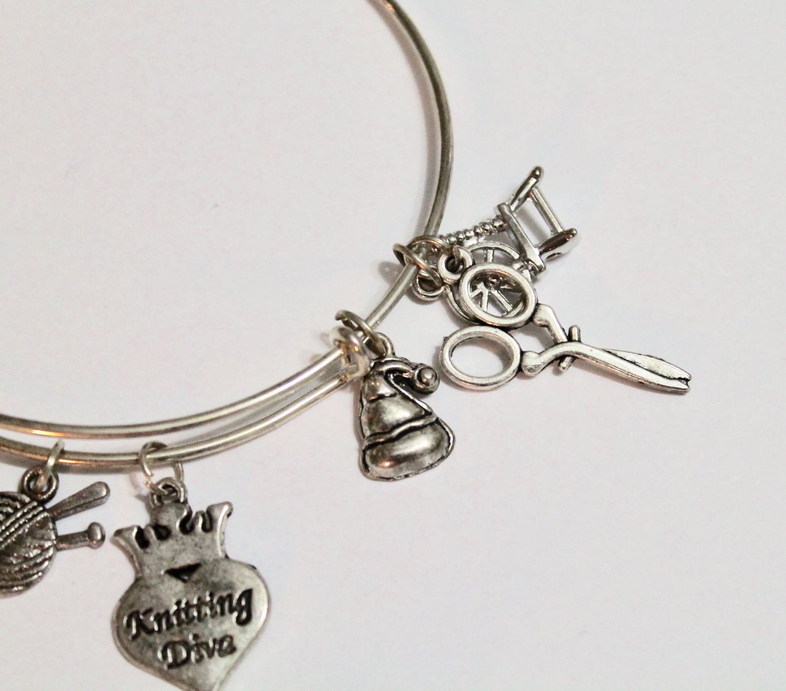 Knitting Diva Expanding Bangle Charm Bracelet Gift for Her - Etsy