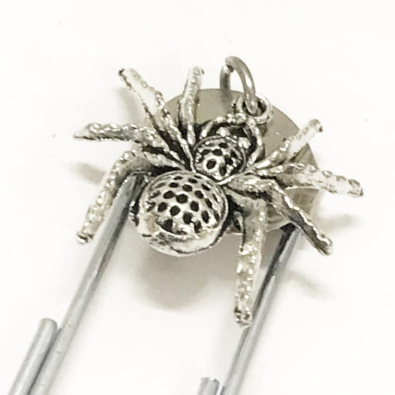 Spider Gag - Etsy