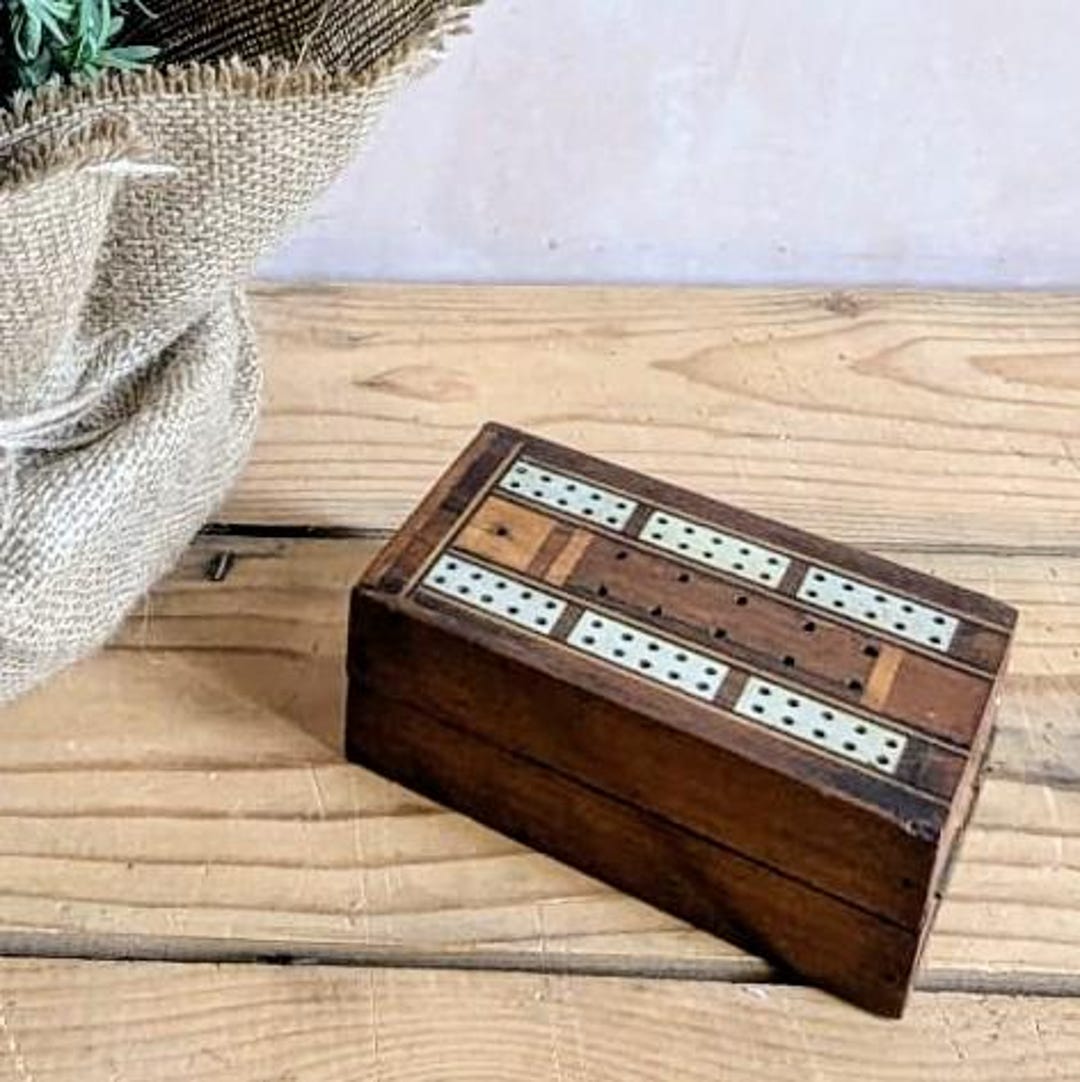 A Vintage Cribbage Board C1920 - an Unusual Folding Vintage Cribbage ...