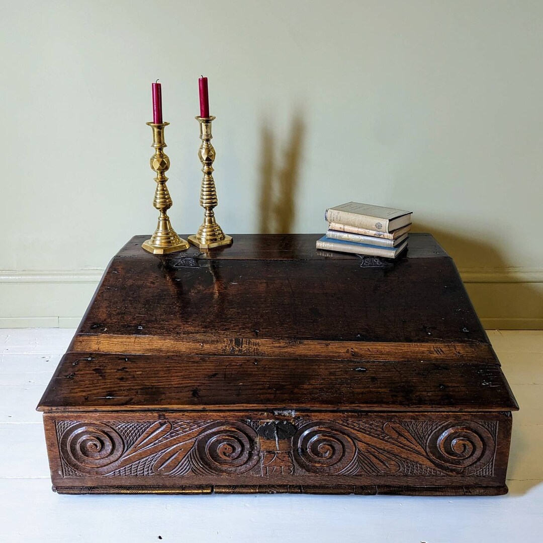 An Early Carved Oak Bible Box C1713 - Queen Anne - Etsy