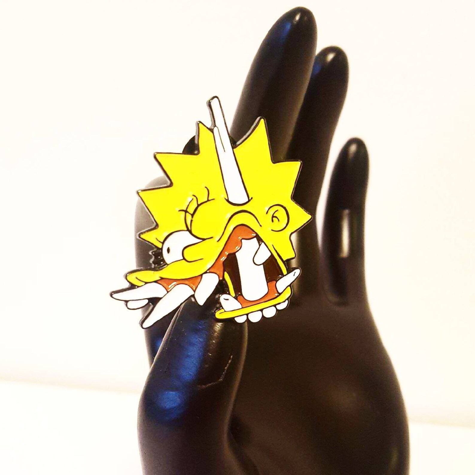 Lisa Needs Braces 1.5 Simpsons Soft Enamel Pin | Etsy