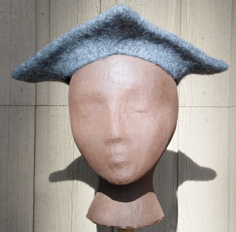 Scholar's Cap Knitted and Felted Grey Gray Wool M size | Etsy