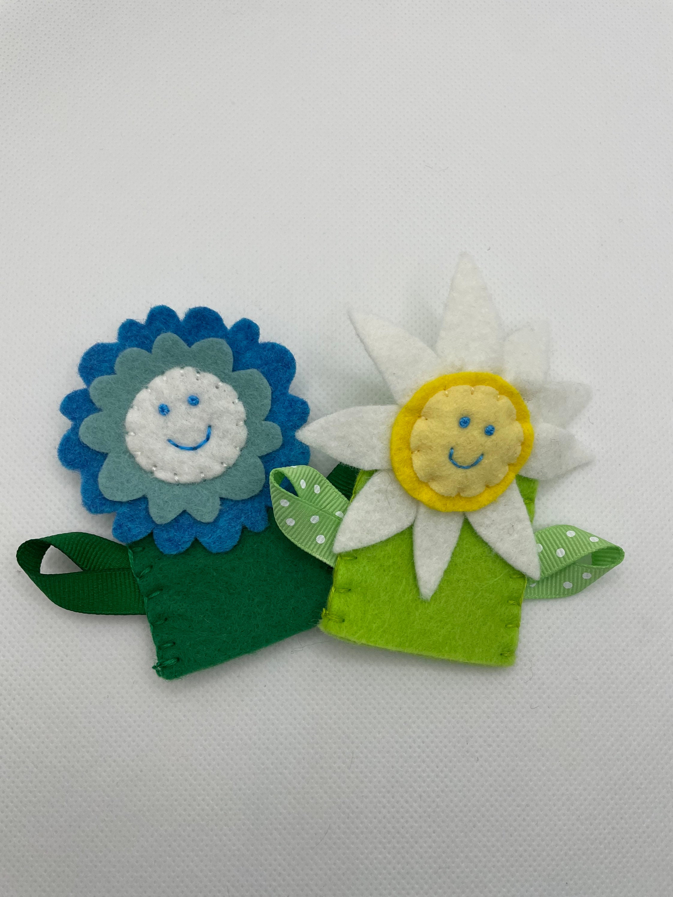 Flower Finger Puppets, Garden Puppets - Etsy