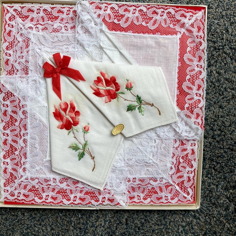 Irish Linen Hankie - Etsy