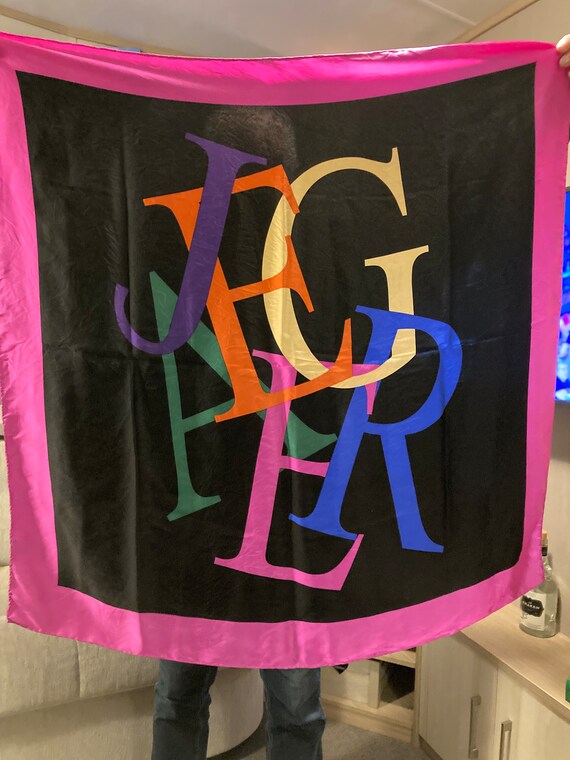 Jaeger Green and Pink Brocade Emerald Cut Jewel Patte… - Gem