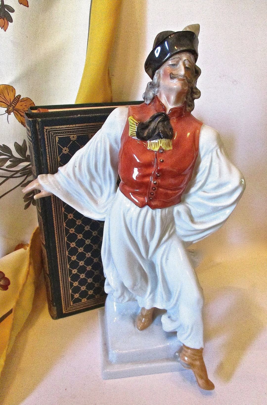 Herend Hand Painted Porcelain Vintage Figure of Hungarian Dancer - Etsy