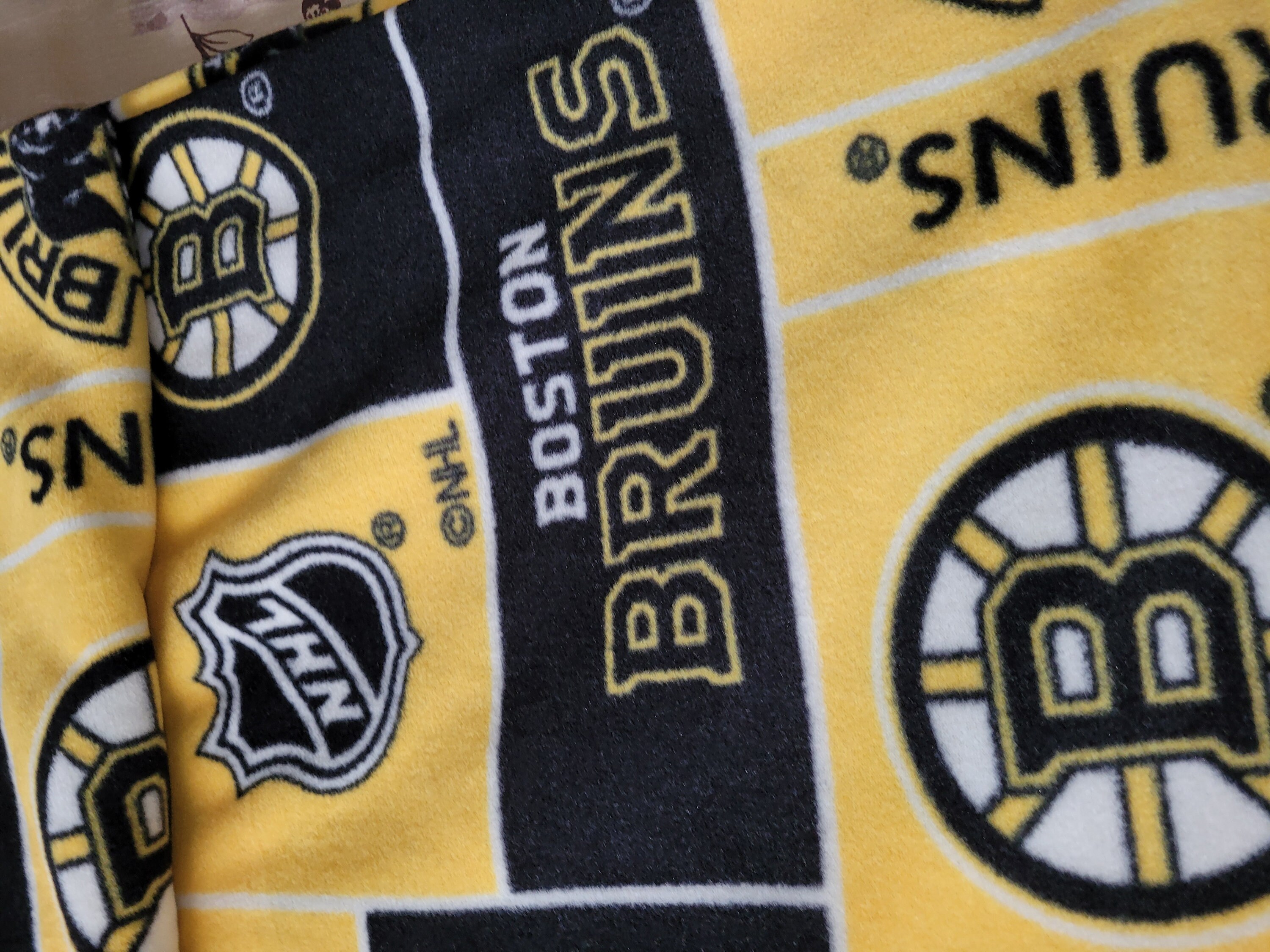 Boston Bruins Fabric, Boston Bruins Fabric by the Yard, NHL Material ...