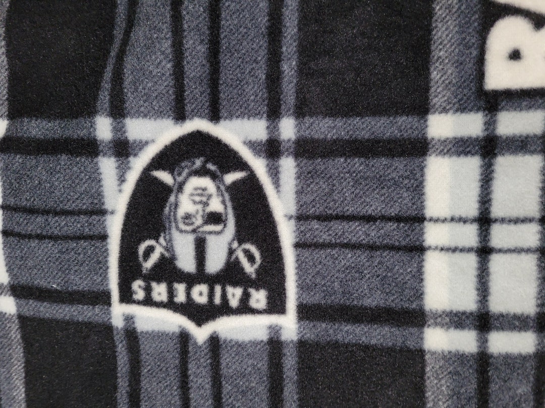 Las Vegas Raiders NFL Fleece Fabric Sold by the Yard Ideal for NO ...